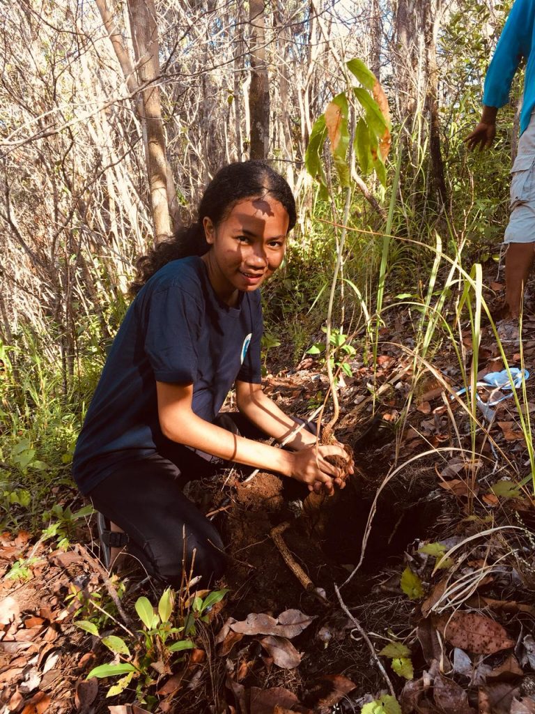 Melati dan Isabel Wijsen, Demi Sampah Plastik Rela Mogok Makan ...